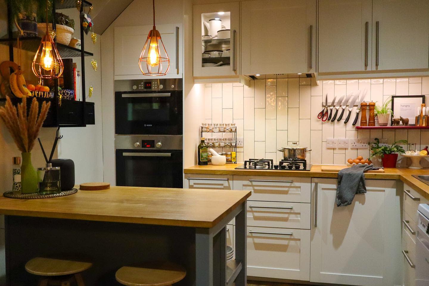 Unique Basement Kitchen Ideas for a Cozy and Practical Space