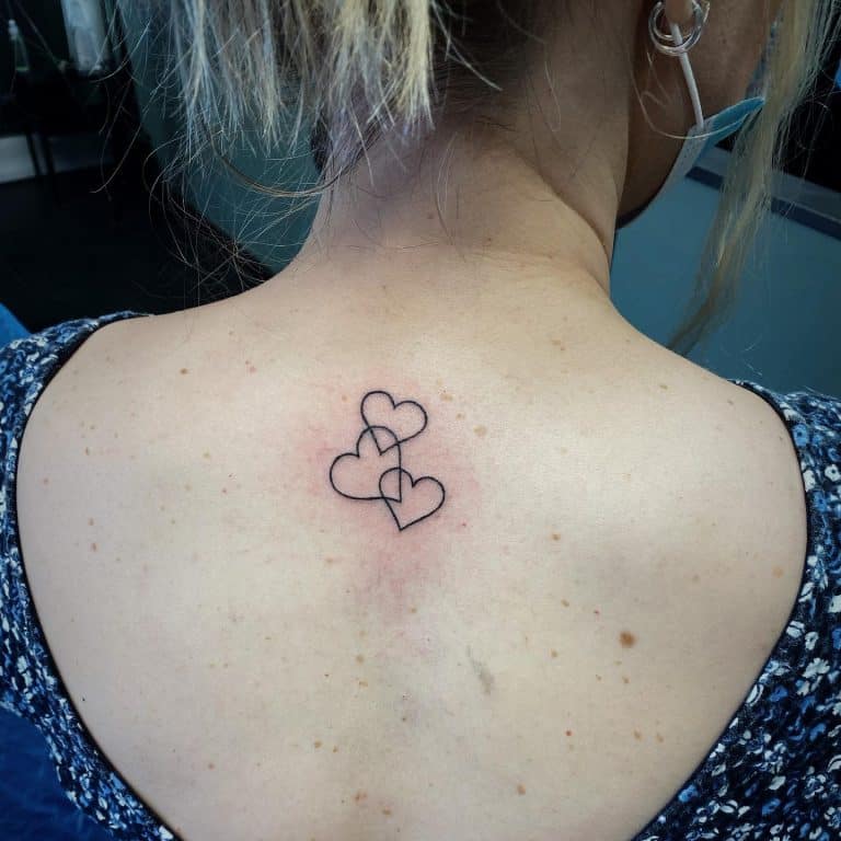 Minimalist Heart Outline Tattoo Ideas for a Subtle Look