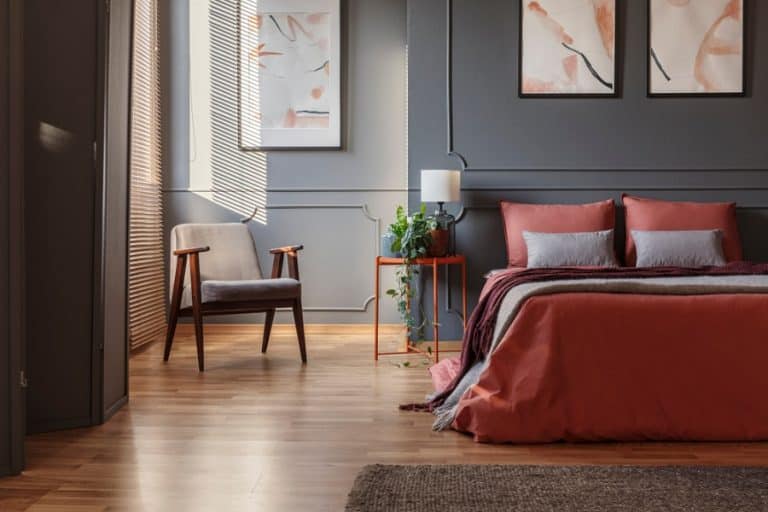 Creative Ideas for Filling an Empty Corner in Your Bedroom