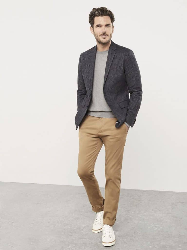 What Are Chinos and How Should They Be Worn?