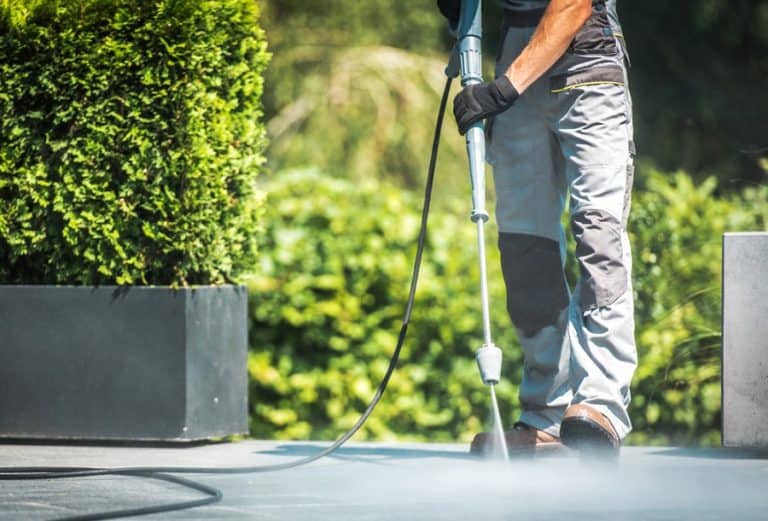 Simple and Effective Tips for Cleaning a Concrete Patio