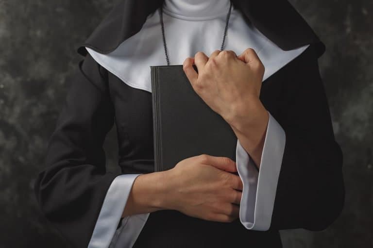 Bizarre Cases of Mass Hysteria That Shocked the World