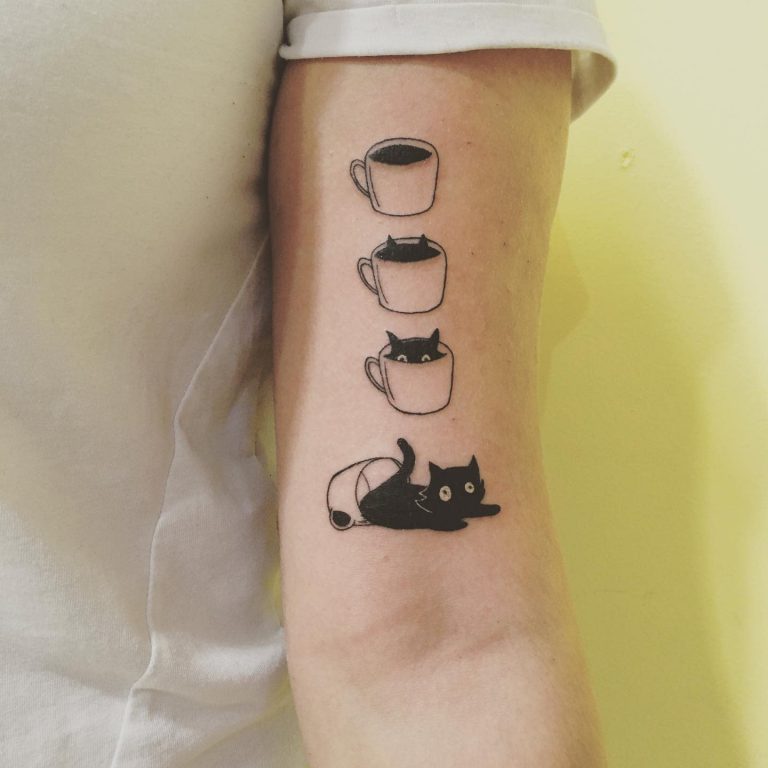 100+ Small and Simple Cat Tattoo Ideas