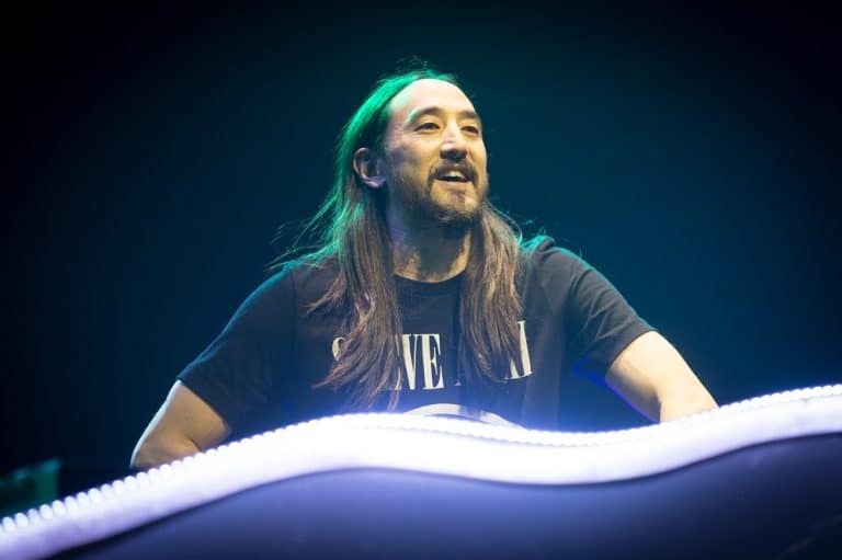 15 Most Famous DJs in the World