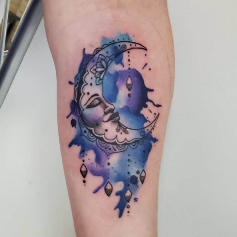 Cool Crescent Moon Tattoo Ideas and Their Meaning