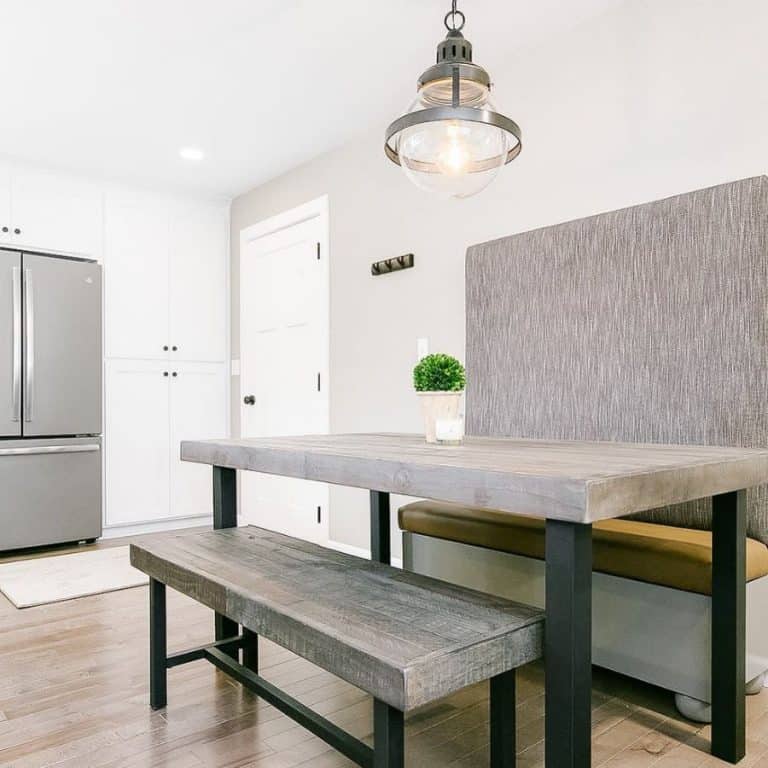 Banquette Seating Ideas for a Welcoming Dining Area