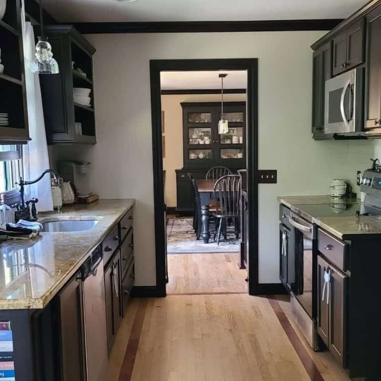 Innovative Galley Kitchen Ideas for a Space-Efficient Layout