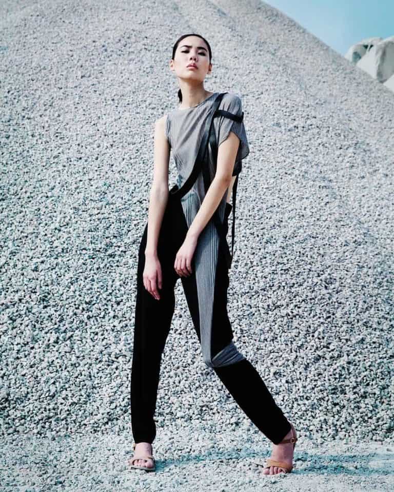 53 Futuristic Fashion Outfit Ideas