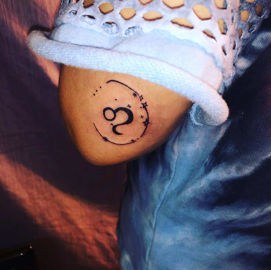 Leo Symbol Tattoo