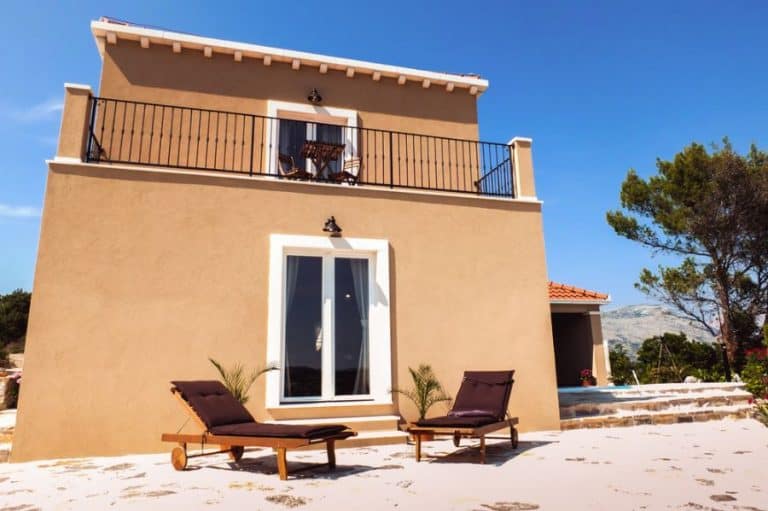 Spanish-Style House Ideas for a Touch of Mediterranean Charm