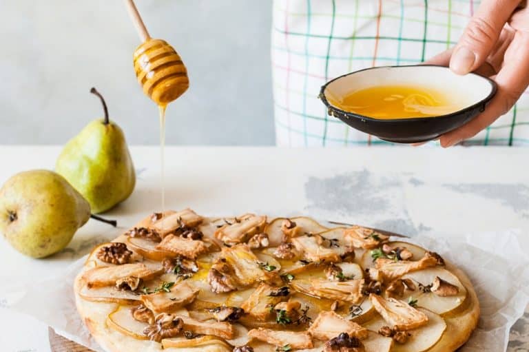 31 Weird Food Combinations That Taste Incredible