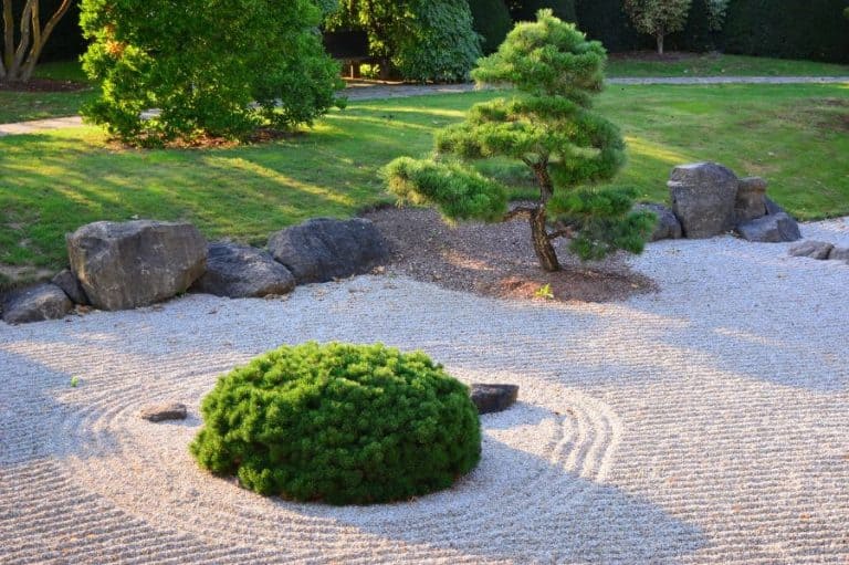 Peaceful and Minimalist Zen Garden Design Ideas