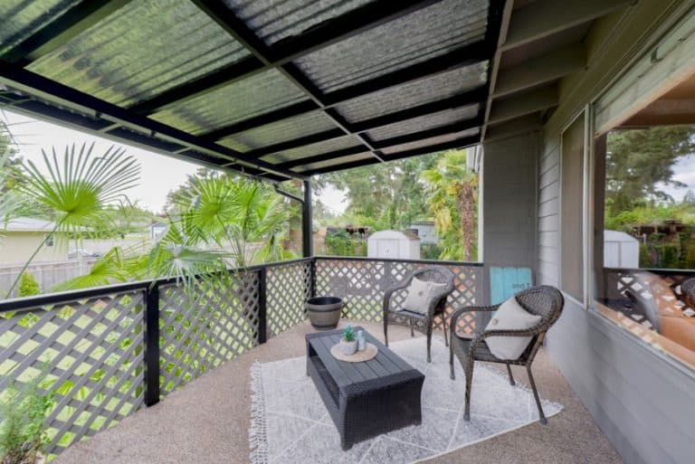 Porch Design Ideas for a Warm and Welcoming Outdoor Area