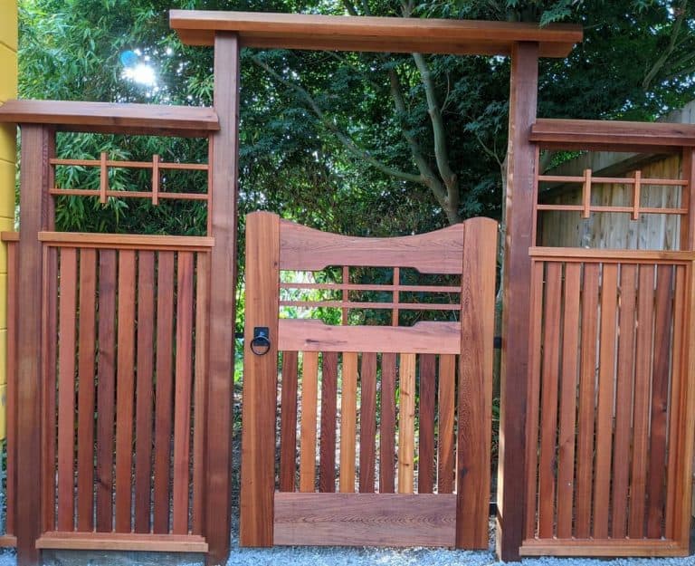 Welcoming and Stylish Garden Gate Design Ideas